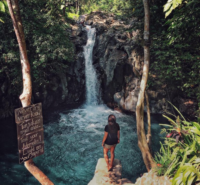Aling Aling Waterfall Bali Complete Guide For Tourist - idbackpacker.com