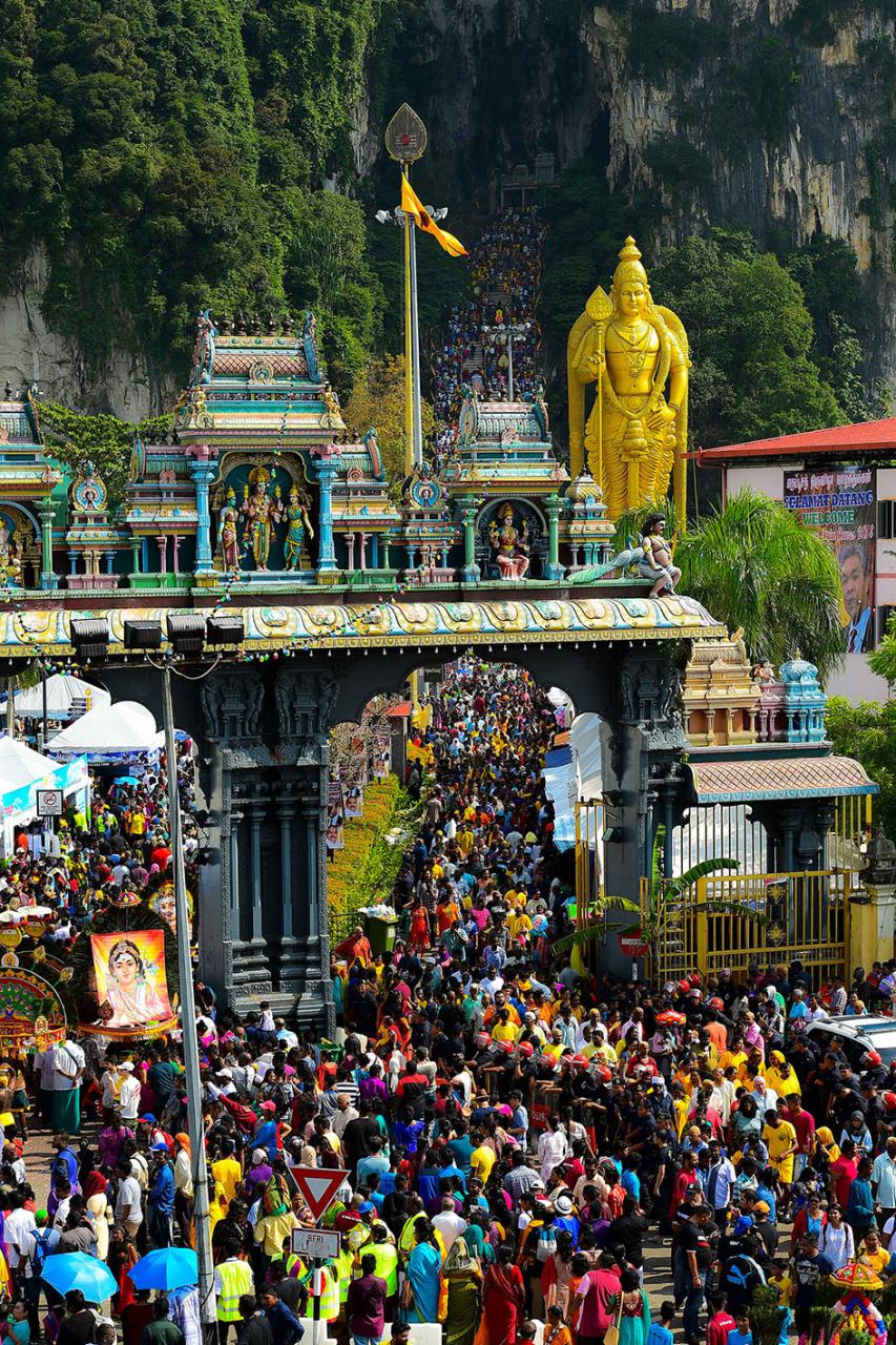 Batu Caves: A Journey into Spiritual and Natural Marvel