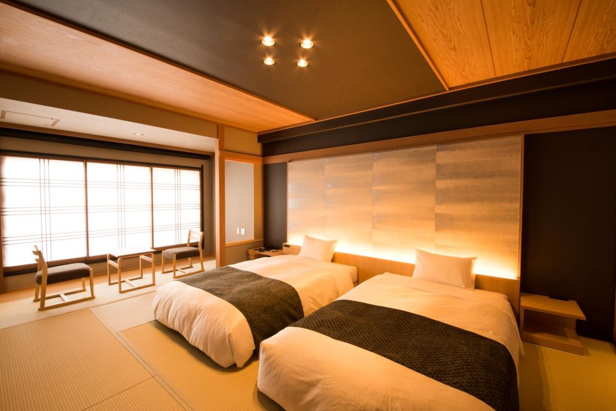 Ito Onsen: Healing Hot Springs and Beautiful Beachside Views ...